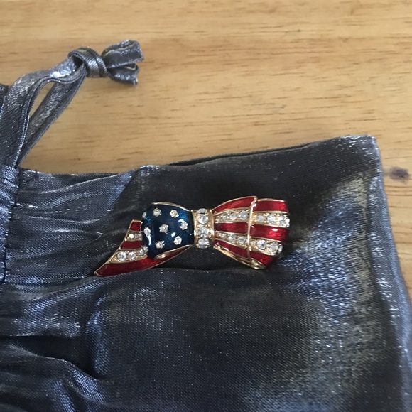 Carolee | Jewelry | Carolee Patriotic Pin | Poshmark